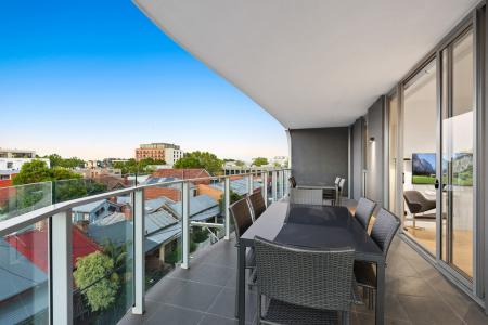 District Apartments - Fitzroy Official Site - 2 Bedroom Deluxe Apartment